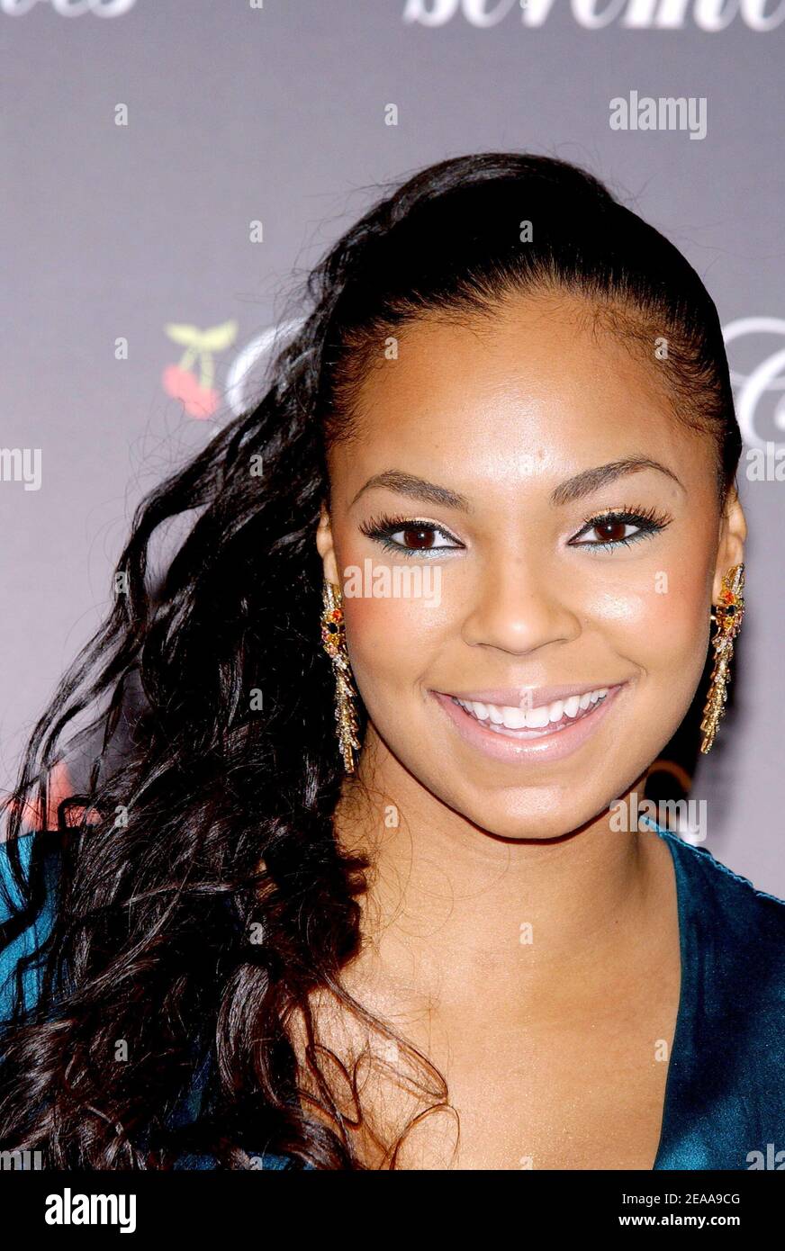 "Singer and actress Ashanti stopped by Macy's Herald Square to help ...