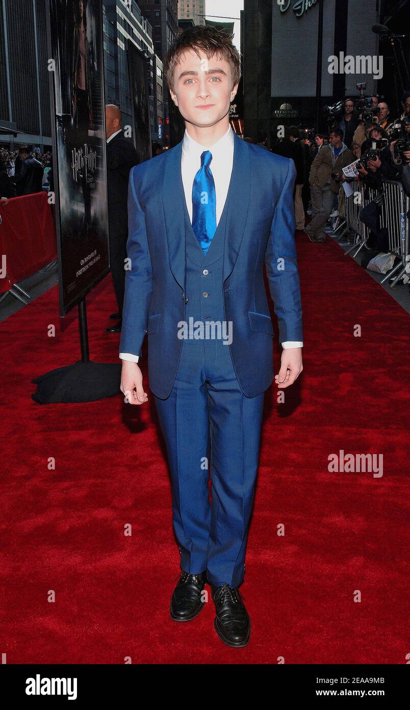 Actor and cast member Daniel Radcliffe arrives at the U.S. premiere of ...