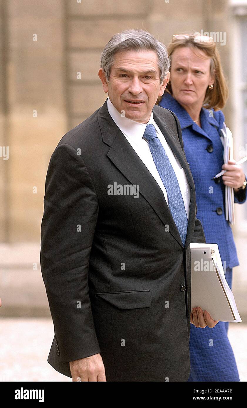 Paul wolfowitz hi-res stock photography and images - Alamy
