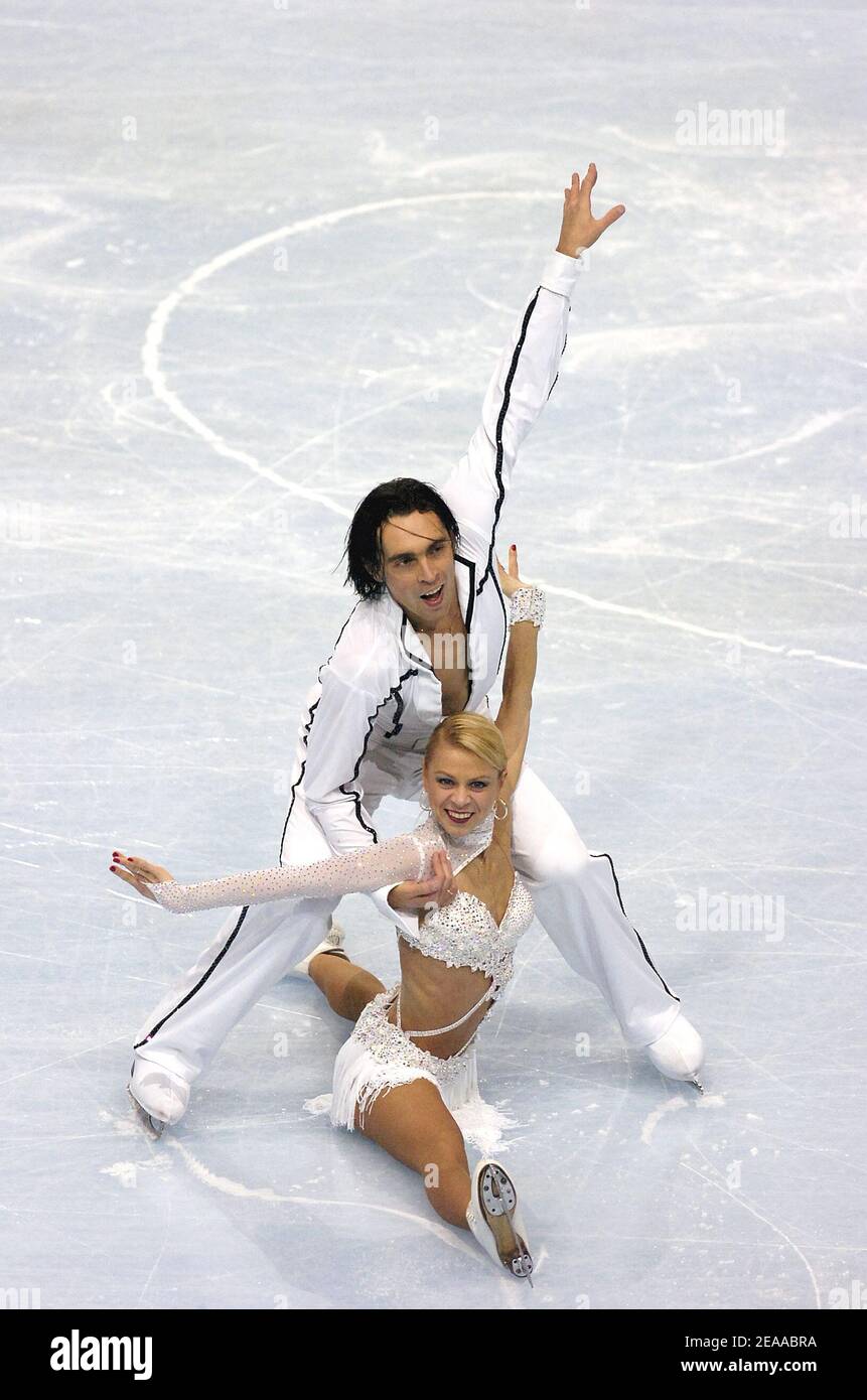 Ukrainian Elena Grushina and Ruslan Goncharov performs during his pairs ...