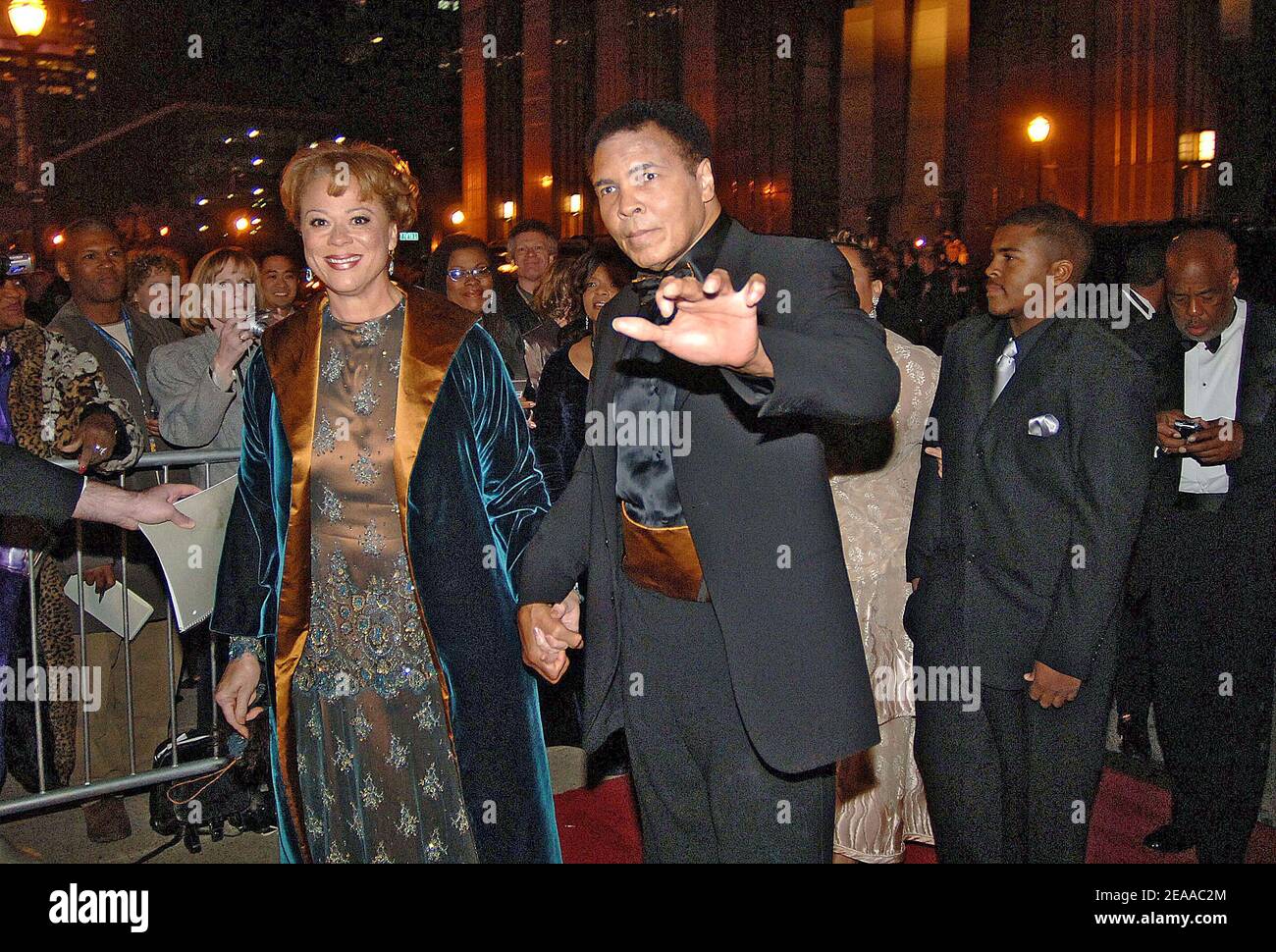 Muhammad Ali walks with his wife the Red Carpet Entrance to the Grand ...