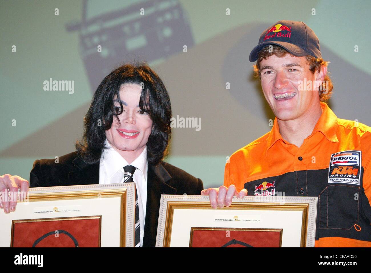 US Pop Star Michael Jackson welcomes the drivers of the UAE Desert ...
