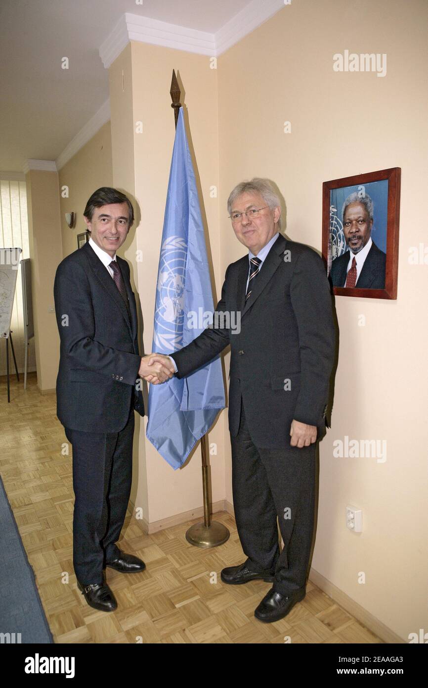 French Foreign Minister Philippe Douste-Blazy meets with Soren Jessen ...