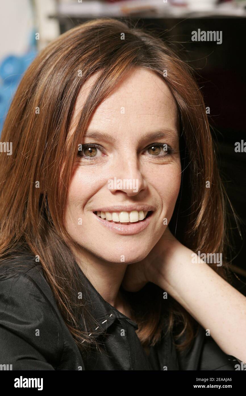 Gaume emmanuelle hi-res stock photography and images - Alamy