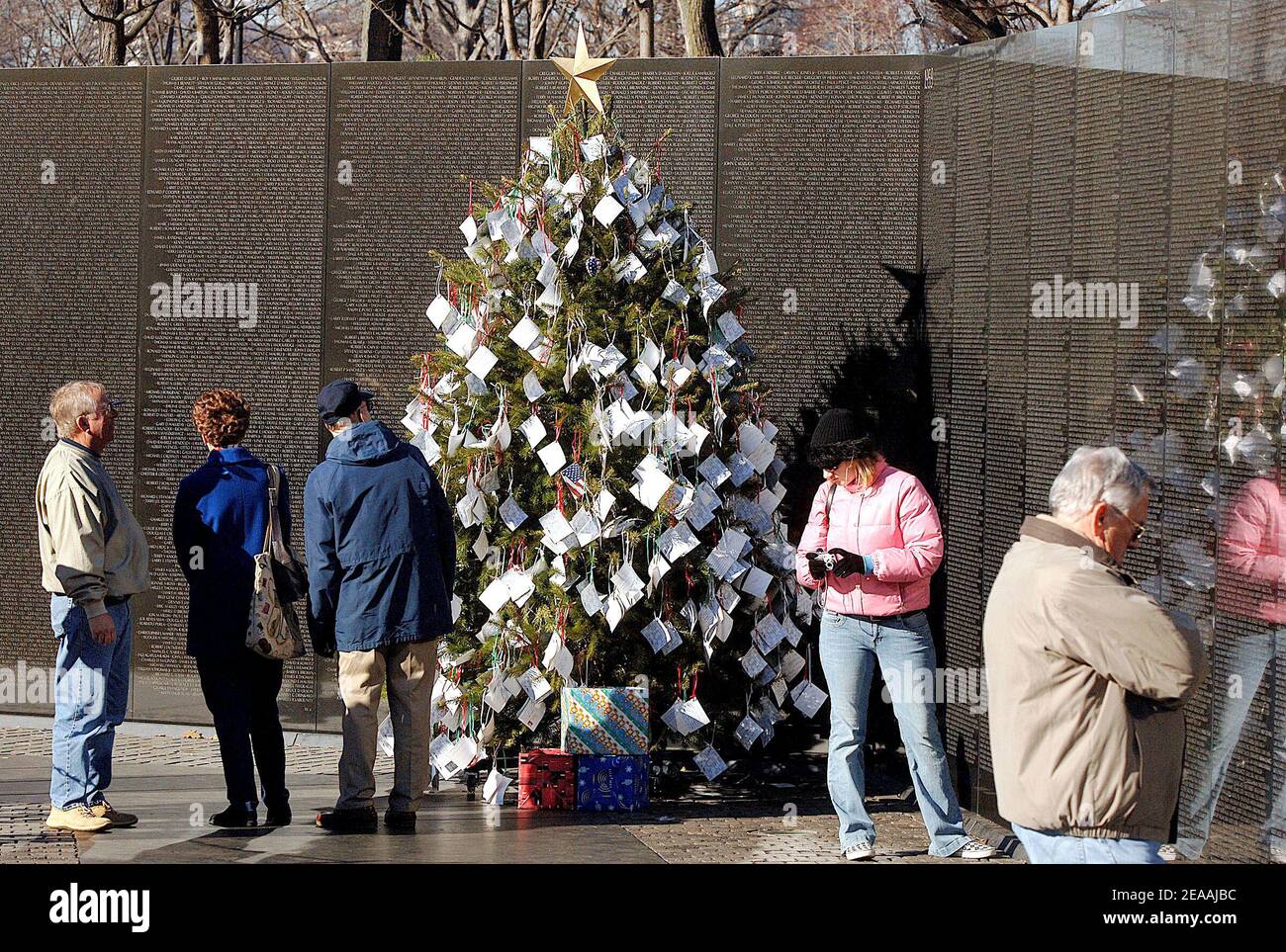 Vietnam Memorial Christmas Tree