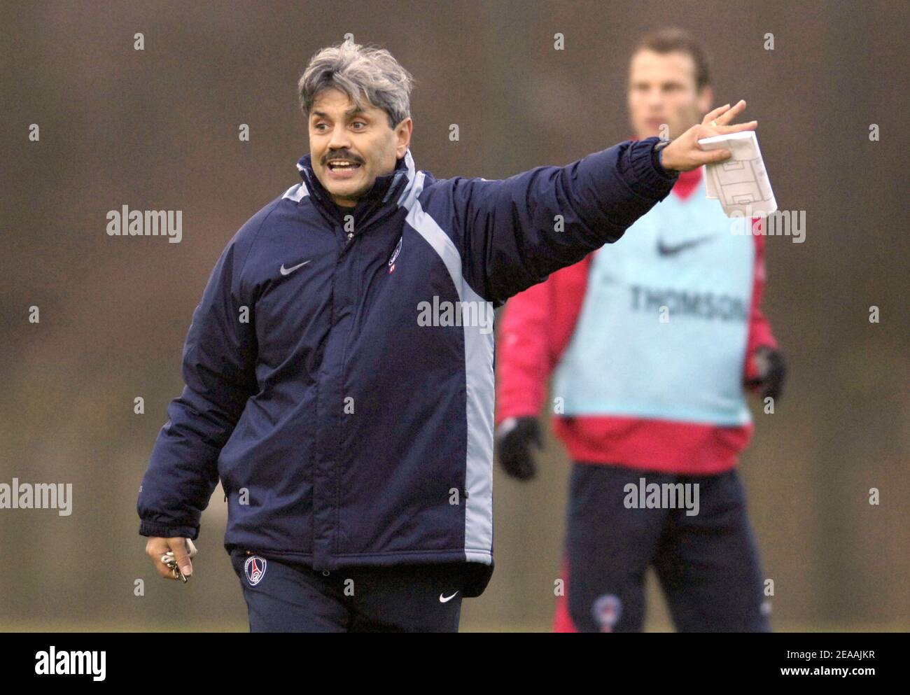Football session plan hi-res stock photography and images - Alamy