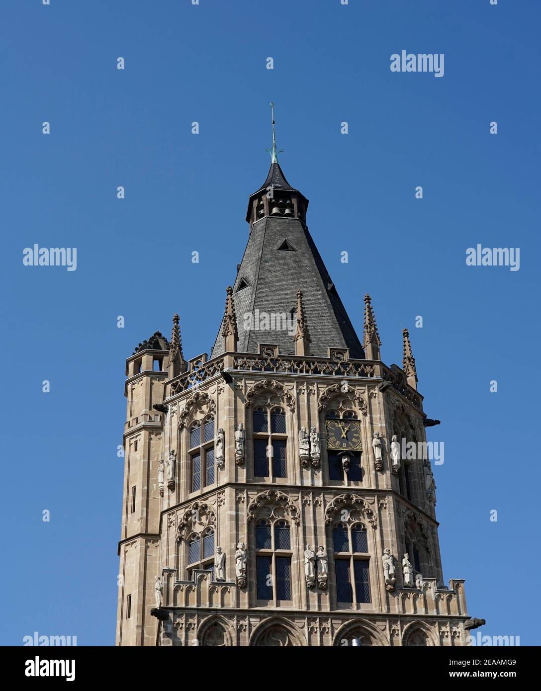 Town hall cologne hi-res stock photography and images - Alamy