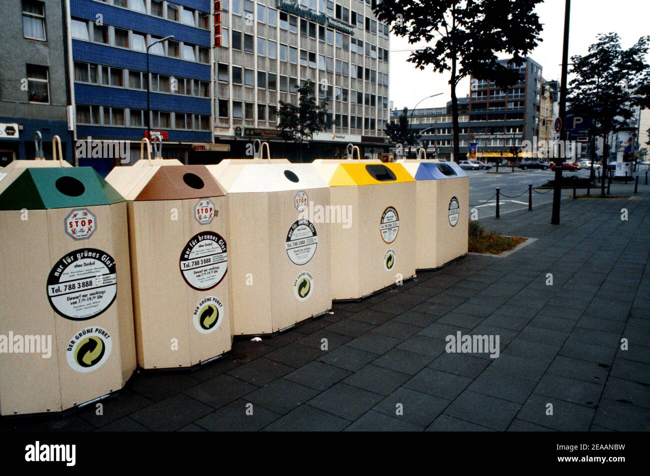 Colour coded recycling bins hi-res stock photography and images - Alamy
