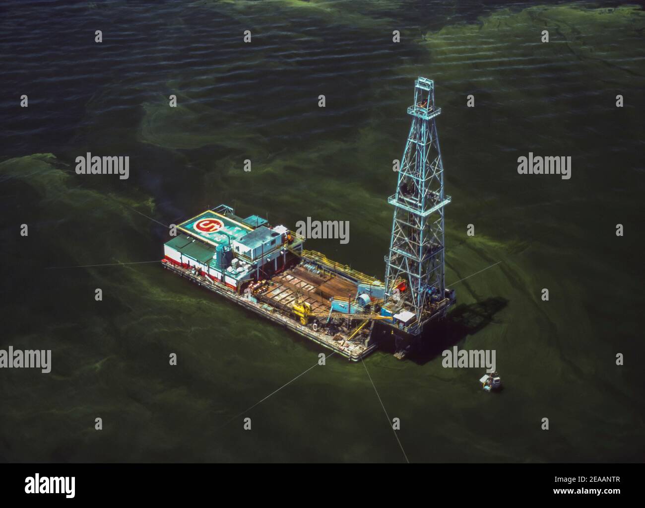 Maracaibo venezuela oil hi-res stock photography and images - Alamy