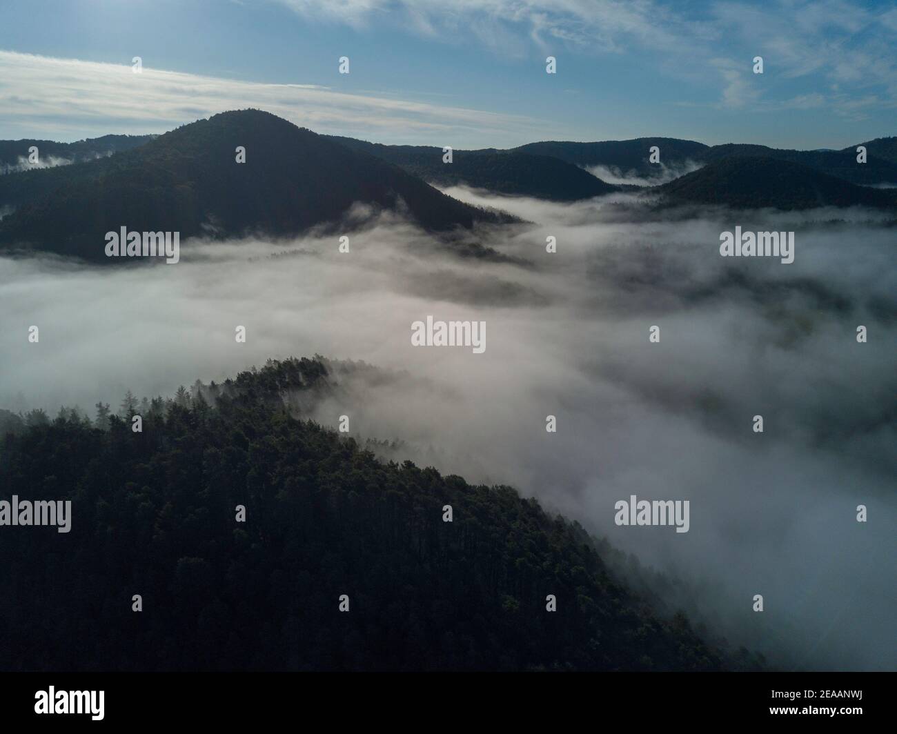 Incredible aerial birds eye view hi-res stock photography and images ...