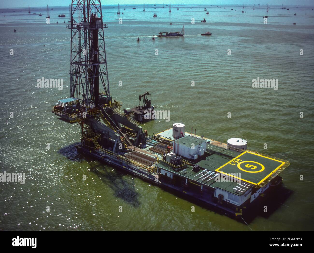 Lake Maracaibo Venezuela Oil High Resolution Stock Photography and ...