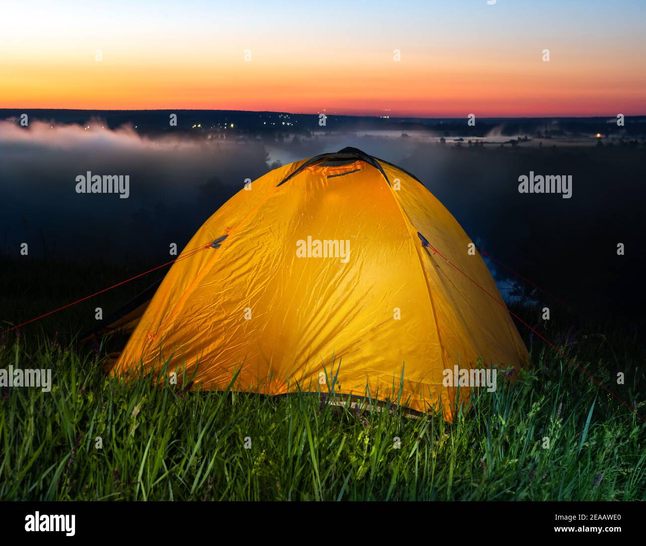 Prairie tent hi-res stock photography and images - Alamy