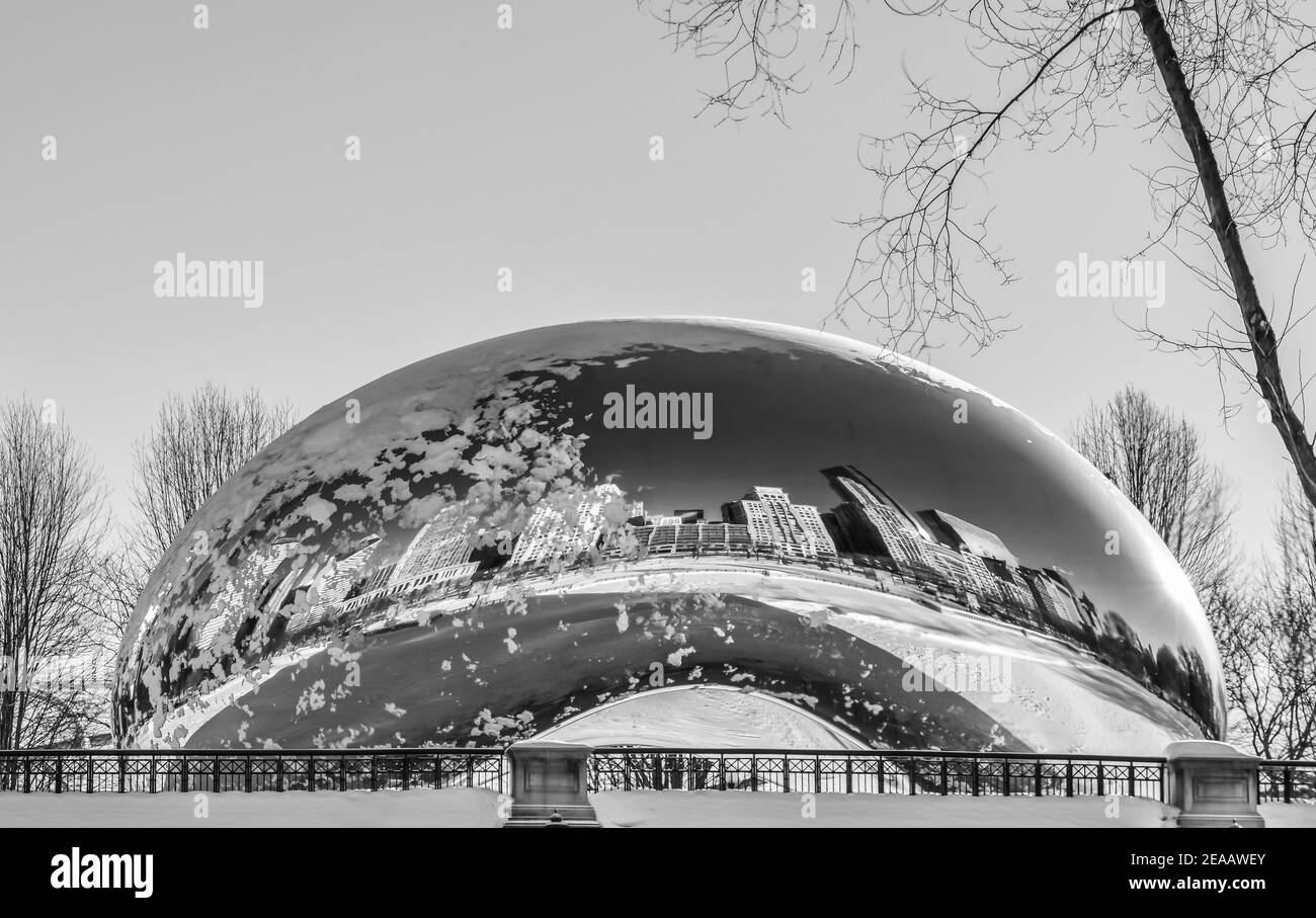 Chicago skyline skyscraper hi-res stock photography and images - Alamy