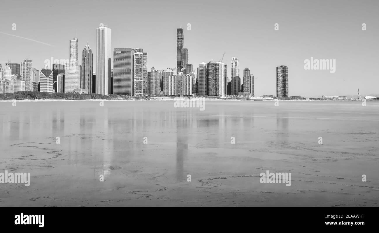 Chicago city skyline along frozen lakeshore in winter Stock Photo - Alamy