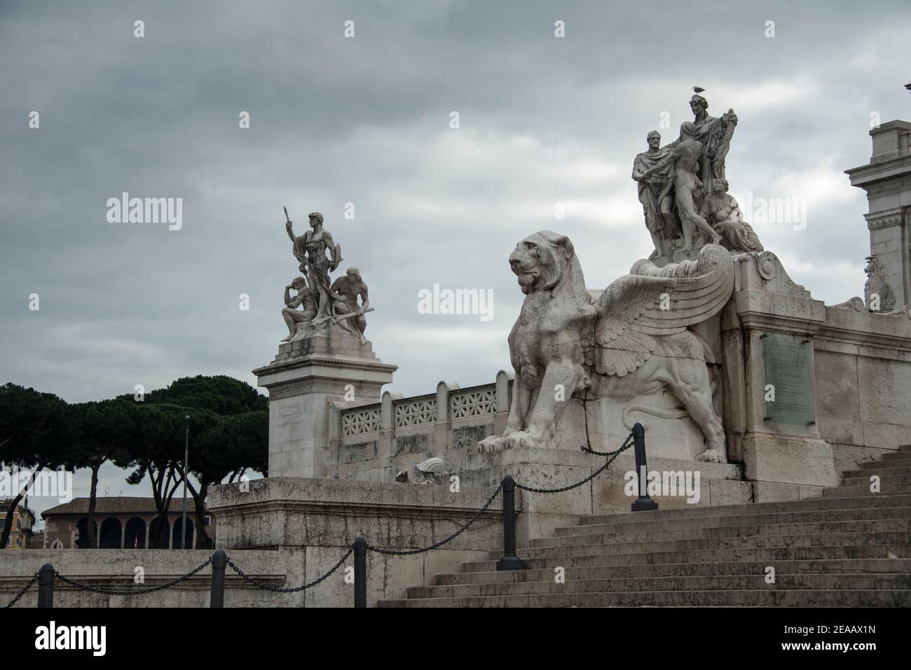 Marble statues, Rome Stock Photo - Alamy