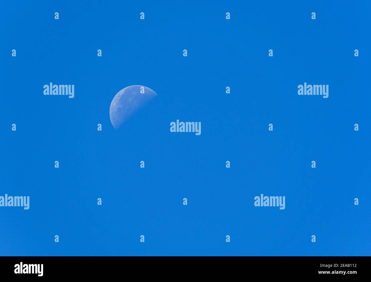 Waning crescent moon phase hi-res stock photography and images - Alamy