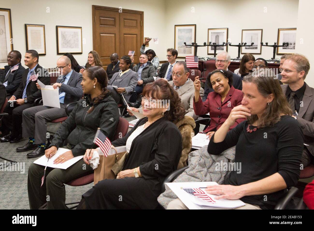Naturalization Ceremony (23151969484 Stock Photo - Alamy