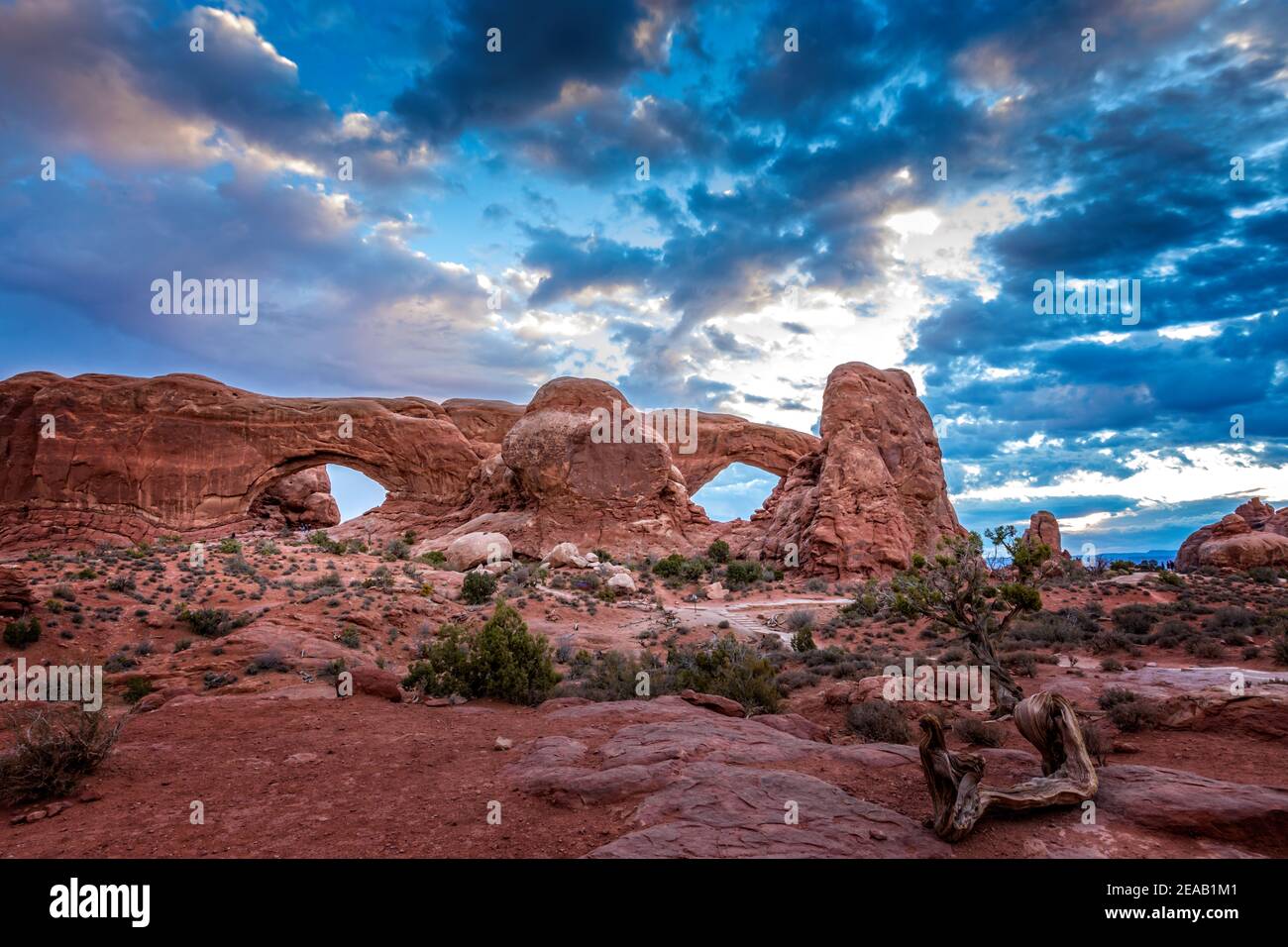 The window section, north and south window arch in the Arches National ...
