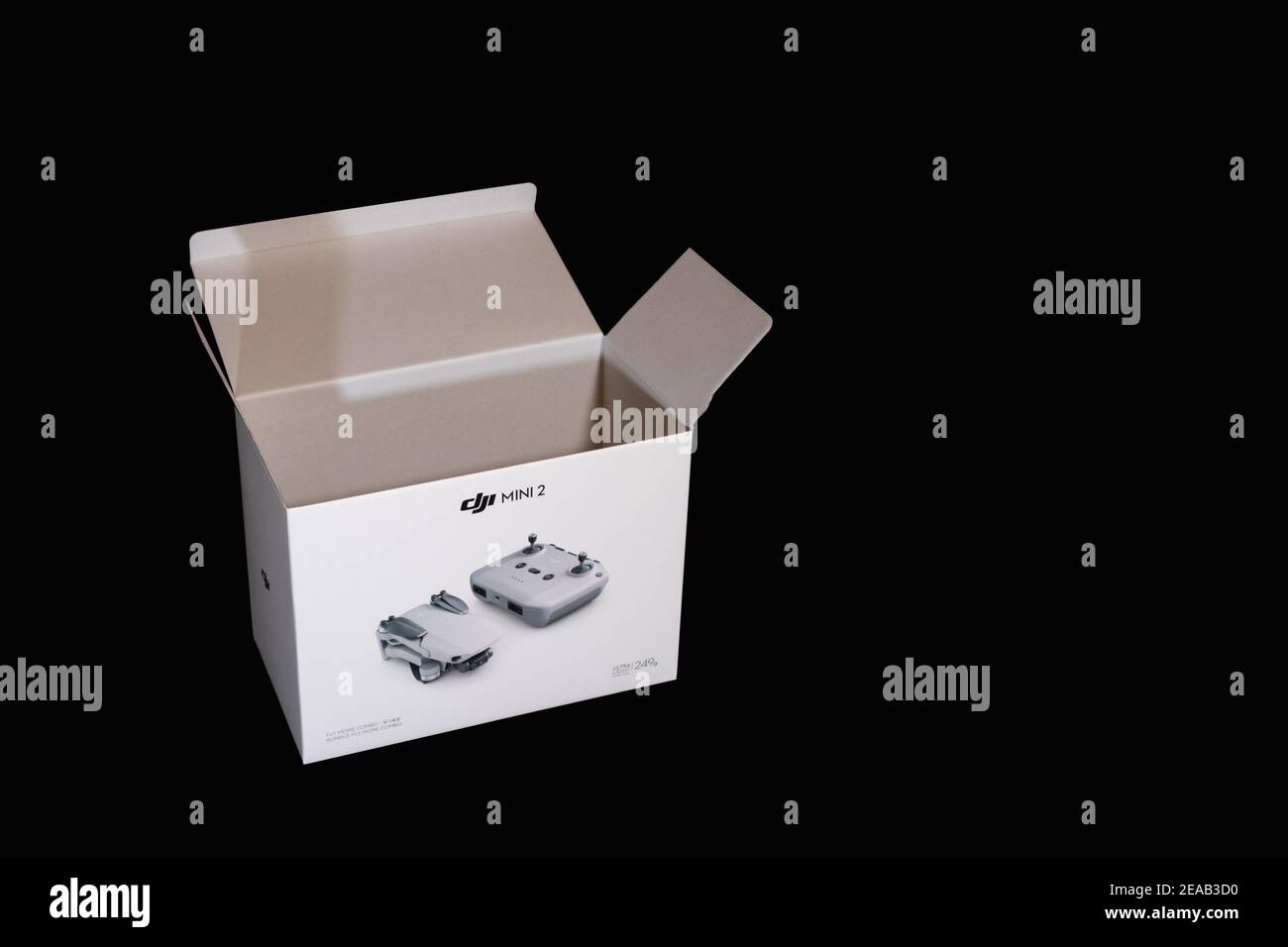 Dji mavic mini hi-res stock photography and images - Alamy