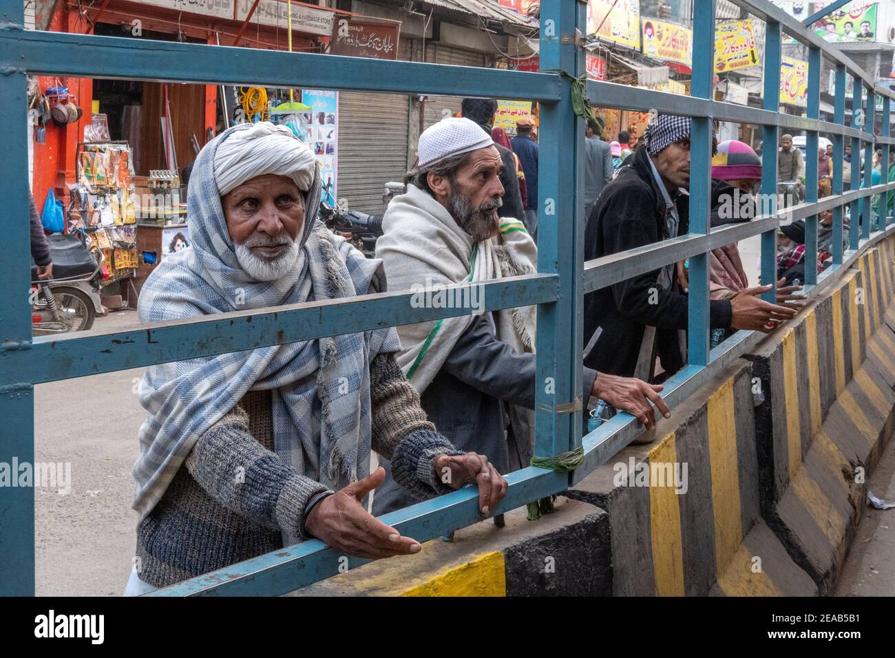 Pir baba hi-res stock photography and images - Alamy