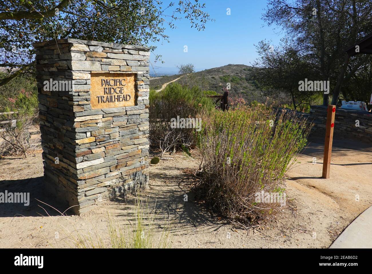 Pacific ridge trailhead hi-res stock photography and images - Alamy