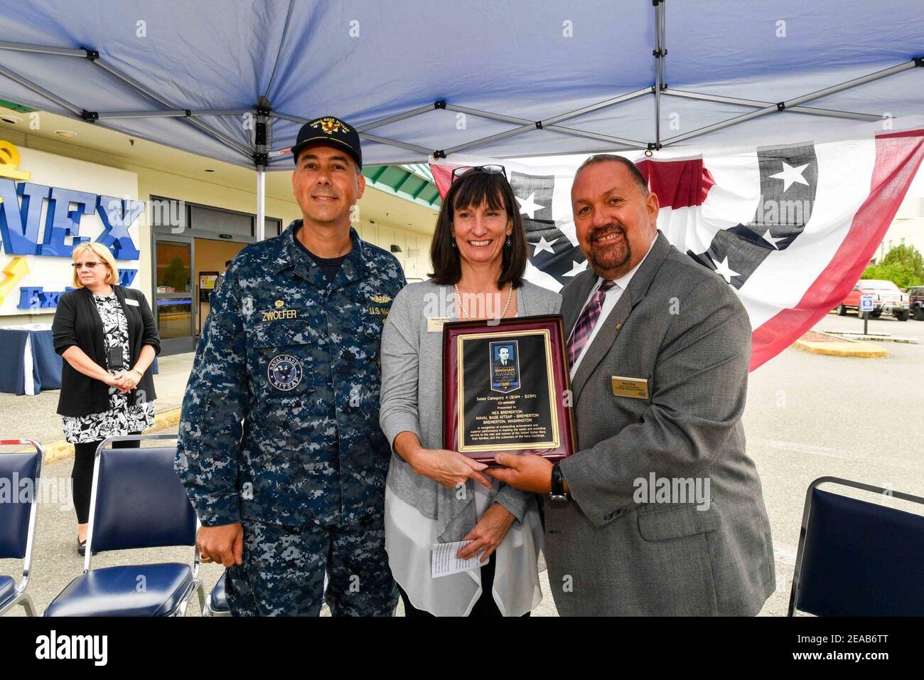 Naval Base Kitsap Navy Exchange Receives 2015 Bingham Award 160830 ...
