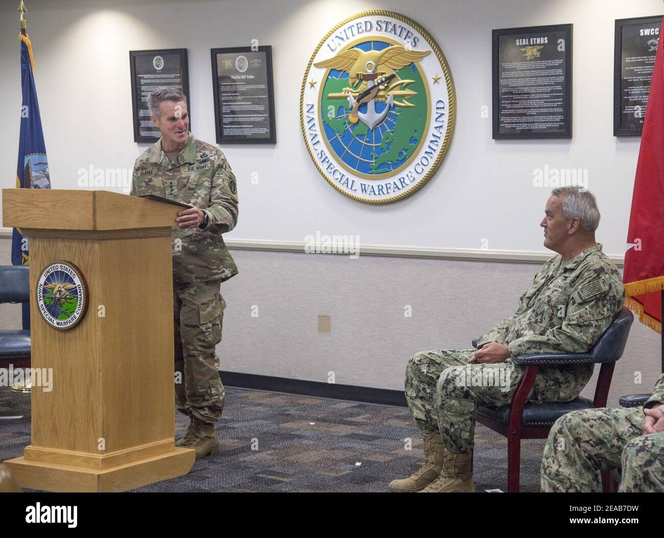 Naval Special Warfare Command Change of Command 200911 Stock Photo - Alamy