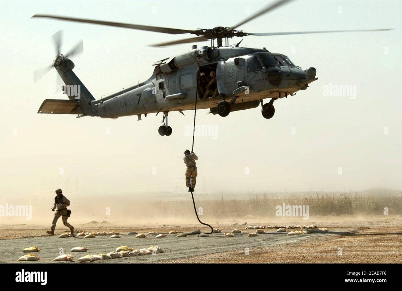 Naval special warfare fast-rope Stock Photo - Alamy
