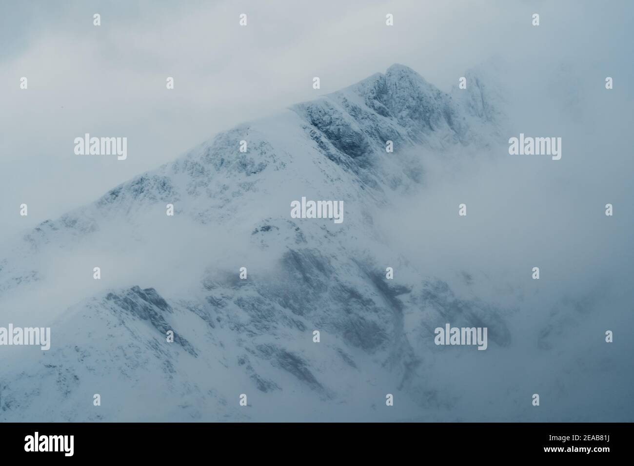 Faded patterns hi-res stock photography and images - Alamy