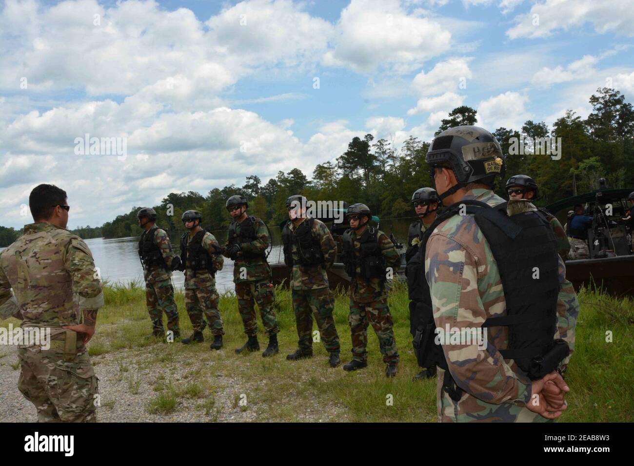 NAVSCIATTS' PCAT Conducts Simulated Extraction Exercises 160907 Stock ...