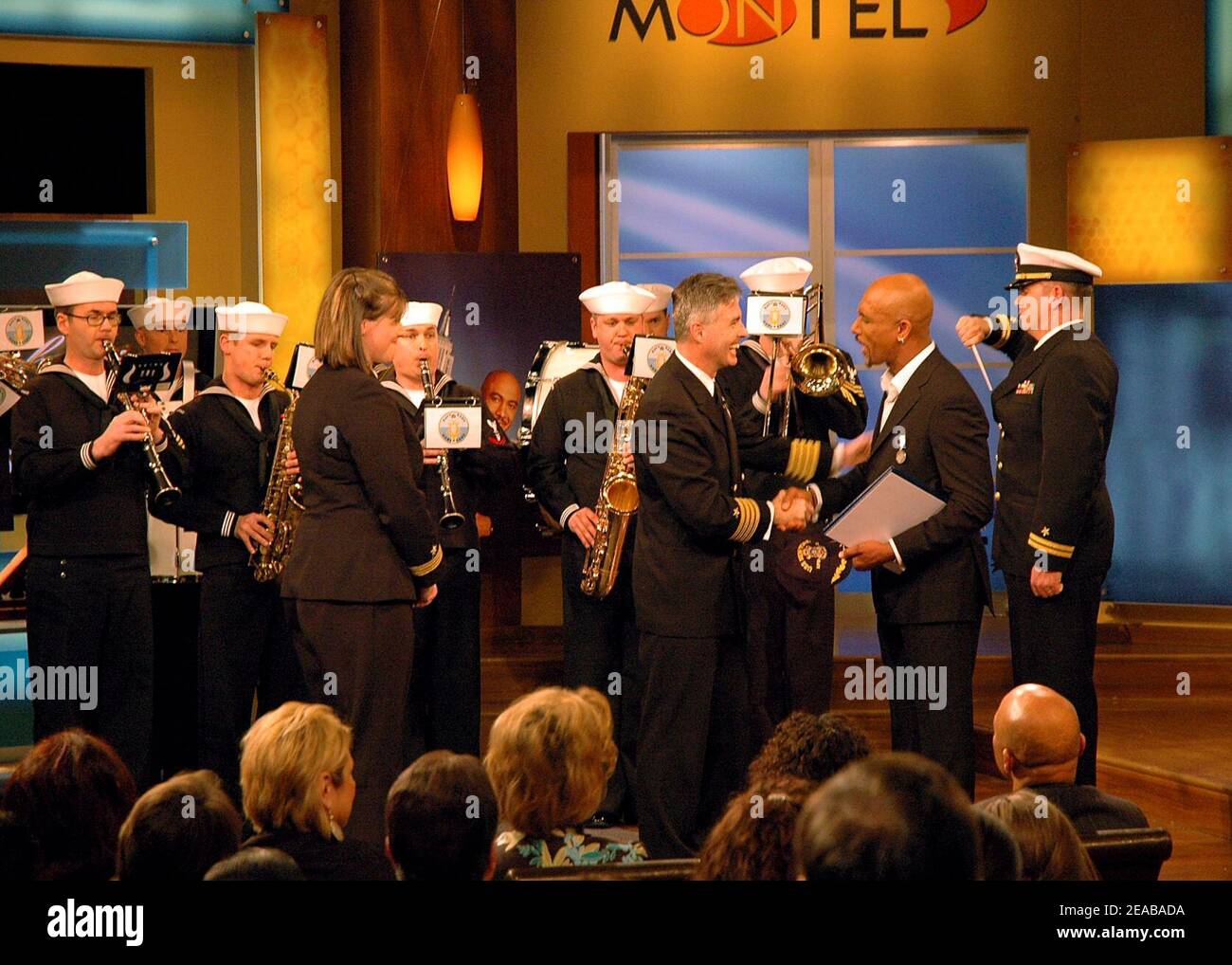 Navy distinguished public service hi-res stock photography and images ...