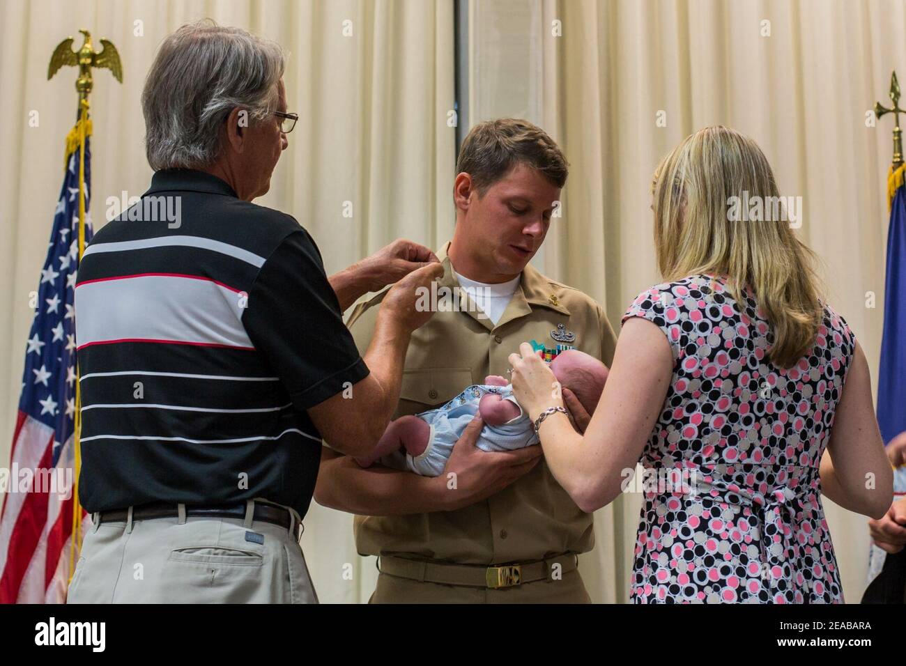 Eod techs hi-res stock photography and images - Alamy