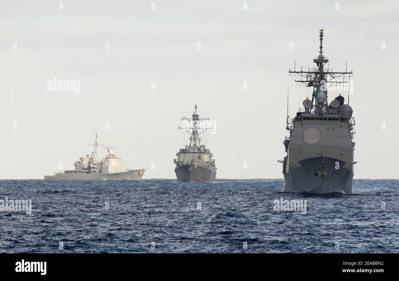 Navy ships transit the Atlantic Ocean. (13267663083 Stock Photo - Alamy