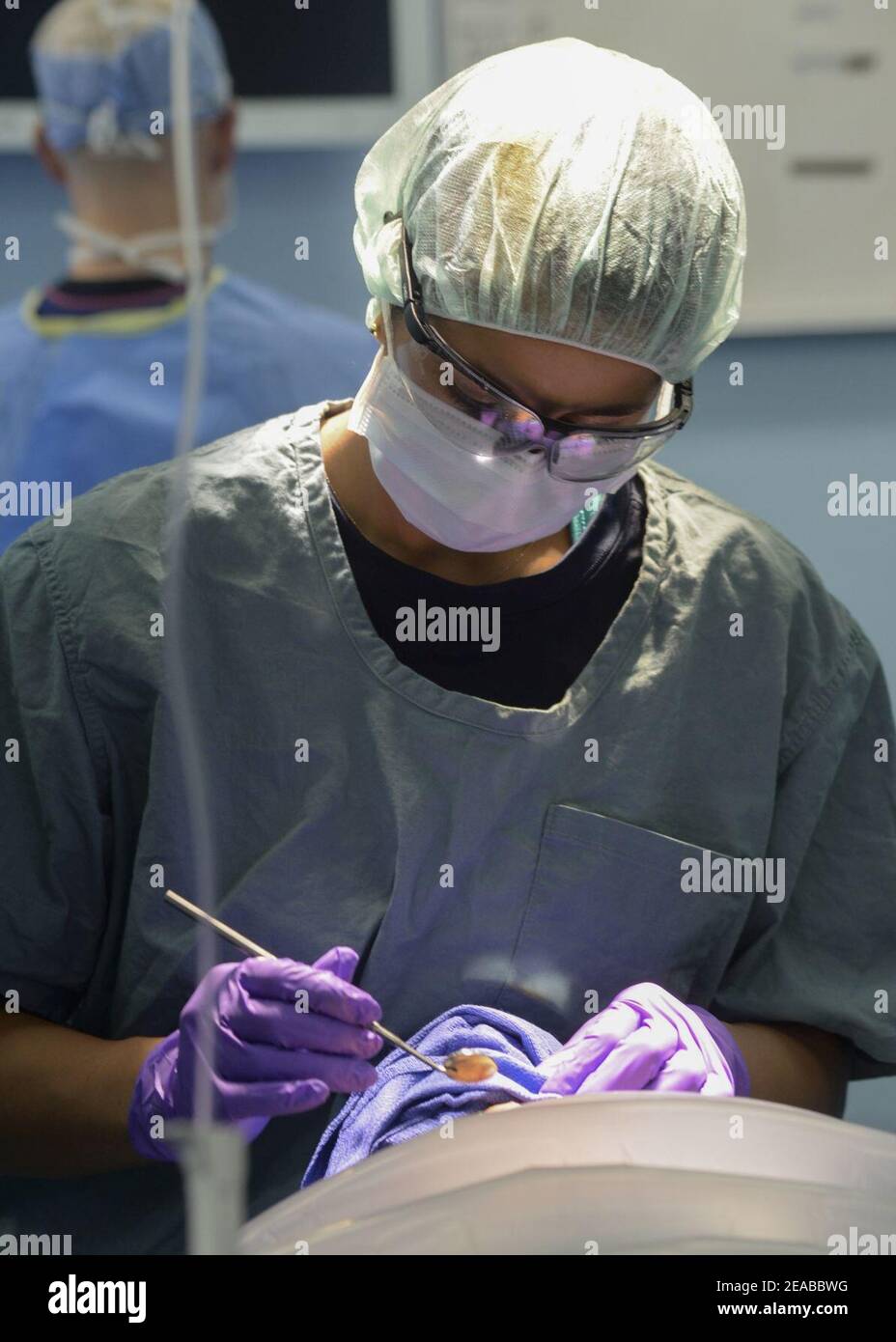 Navy surgeons hi-res stock photography and images - Alamy
