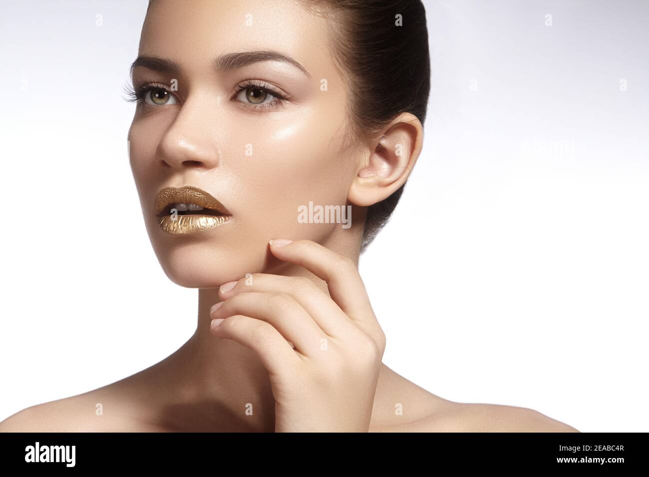 Shiny lips hi-res stock photography and images - Alamy