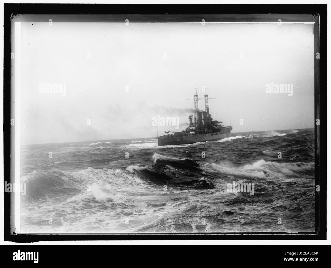 NAVY, U.S. BATTLESHIPS IN STORM AT SEA Stock Photo - Alamy