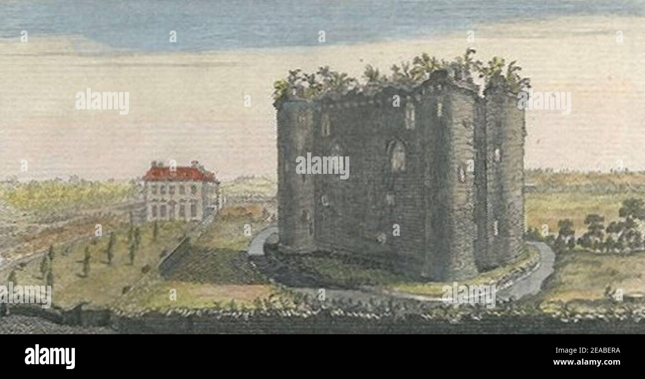 Historic nunney castle hi-res stock photography and images - Alamy