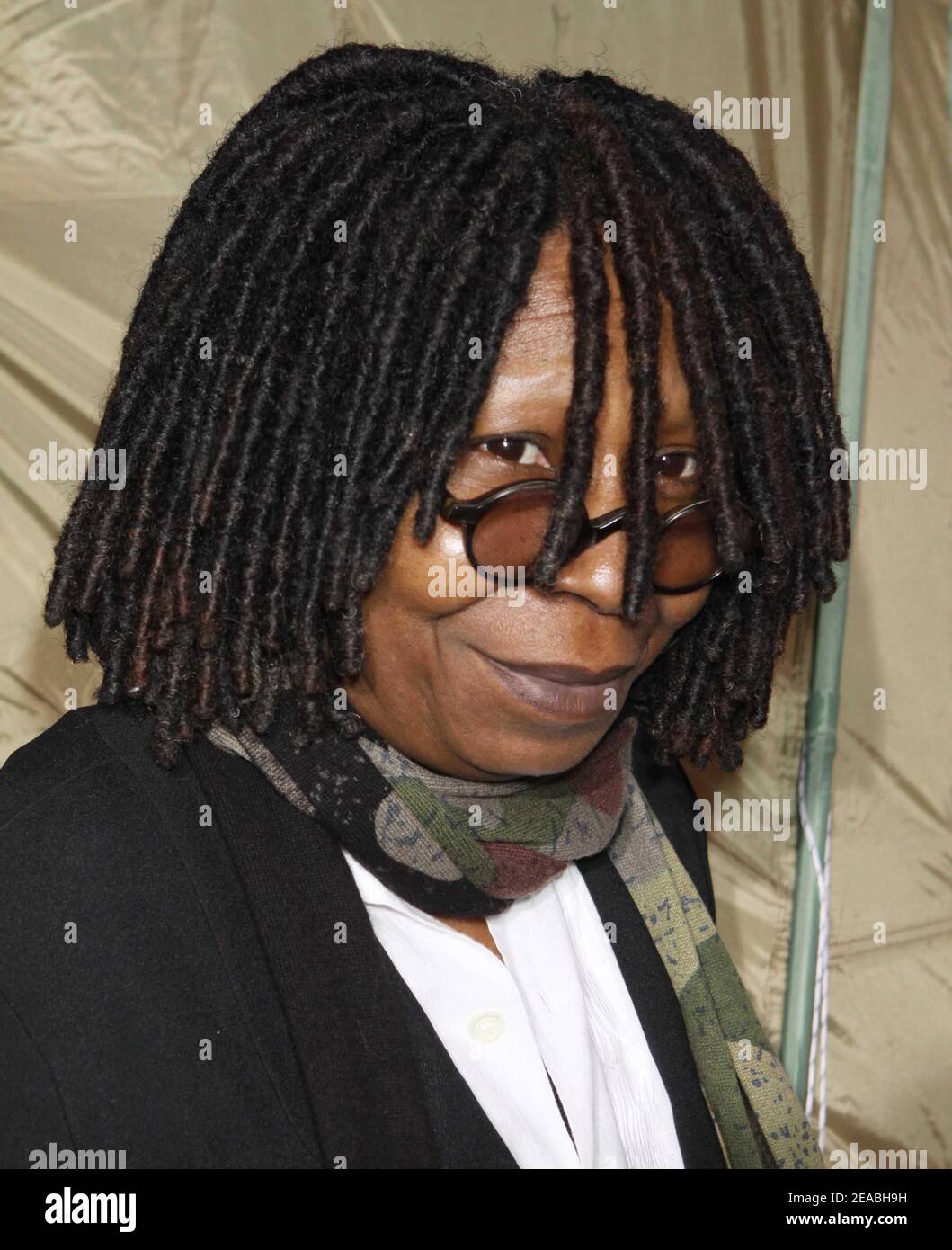Whoopi Goldberg With Straight Hair