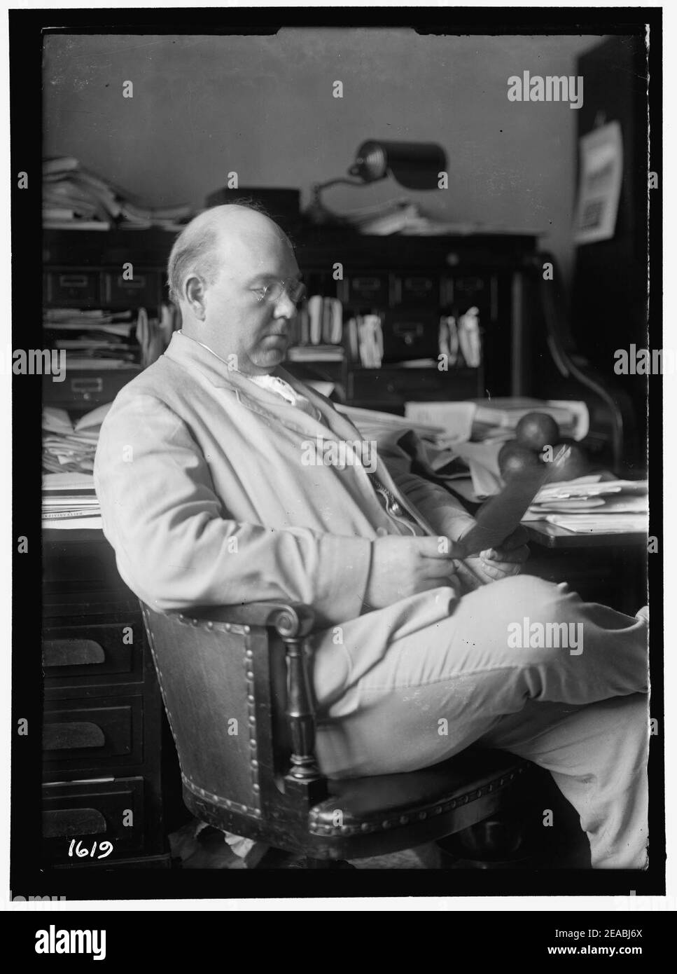 James carson hi-res stock photography and images - Alamy