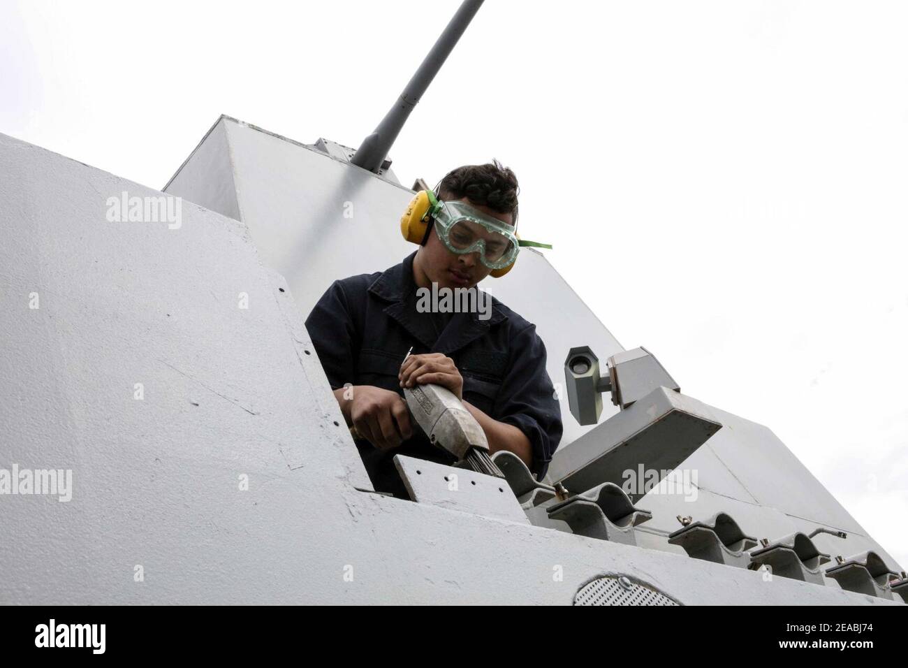 Needle gun hi-res stock photography and images - Alamy