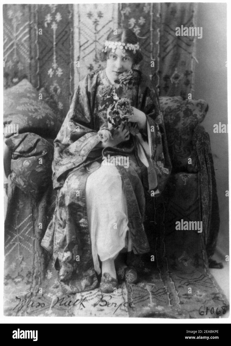 Neith Boyce Hapgood,full-length portrait, seated facing front, wearing ...