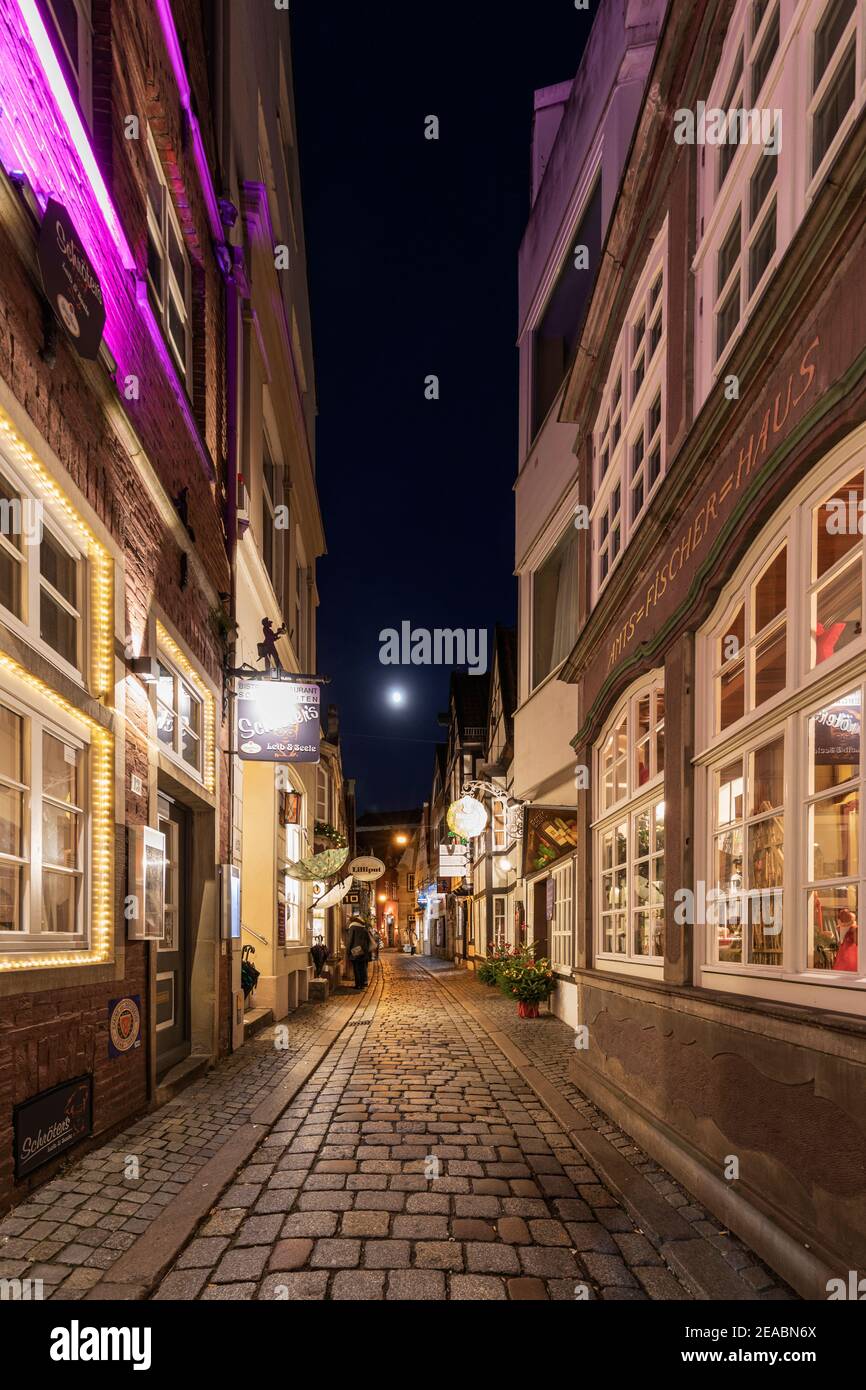 Christmas decorated alley in Schnoorviertel, Bremen Stock Photo - Alamy