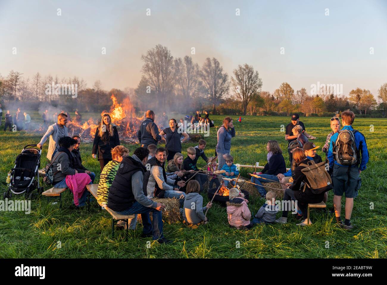 Attached bread hi-res stock photography and images - Alamy