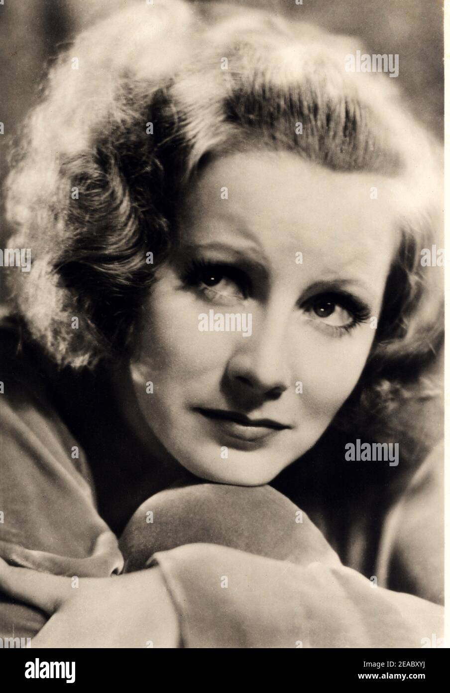 Inspiration 1931 greta garbo hi-res stock photography and images - Alamy