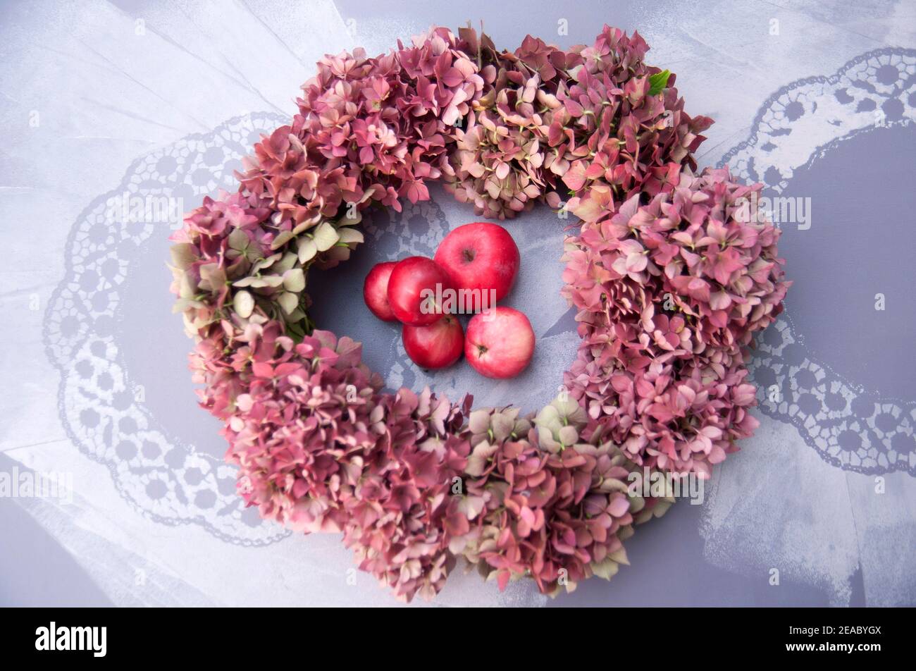Table decorations hi-res stock photography and images - Alamy