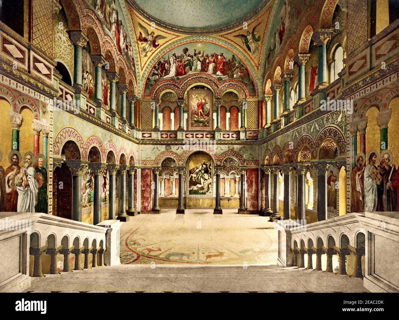 Neuschwanstein throne room 00180u Stock Photo - Alamy