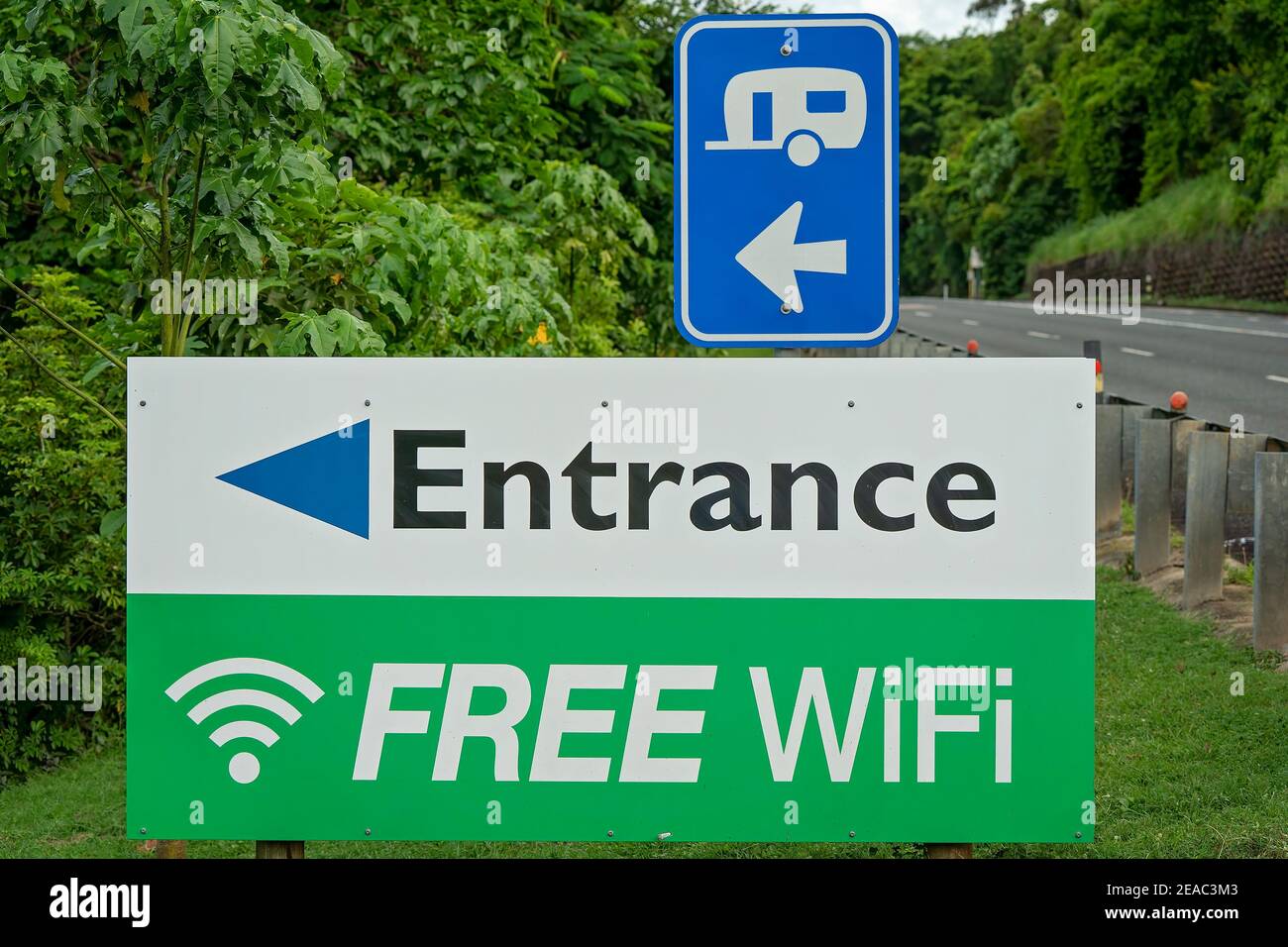 Caravan for signage hi-res stock photography and images - Alamy