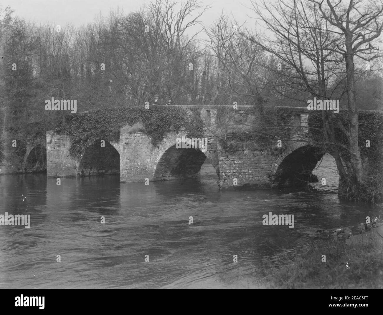 New bridge inn hi-res stock photography and images - Alamy