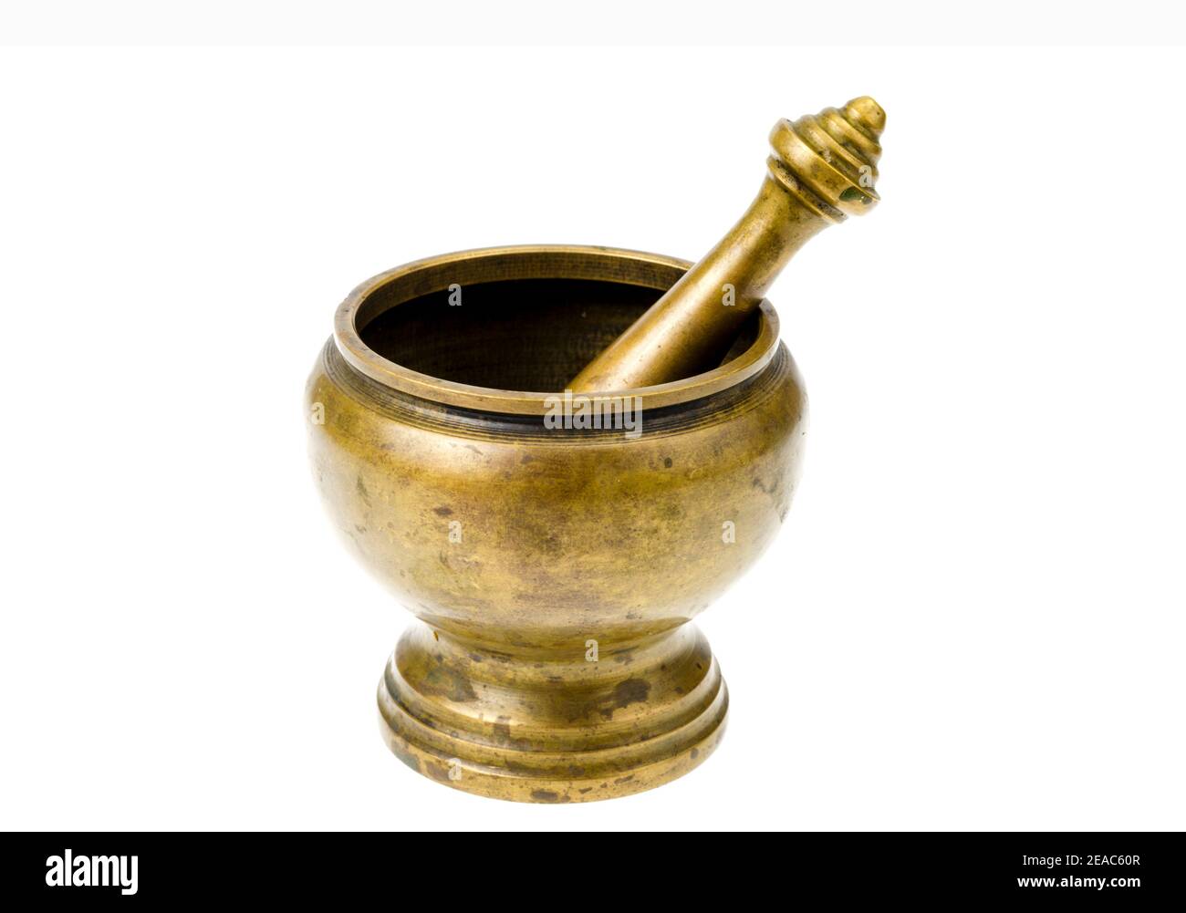 Antique copper mortar with pestle isolated on white background. Studio ...