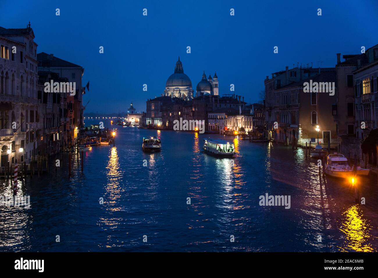 Grand Canal at night, Venice Stock Photo - Alamy